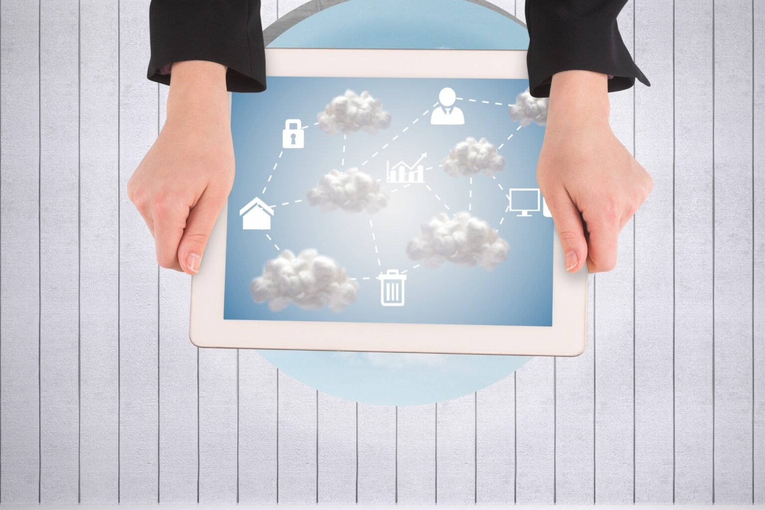 Smart Kitchen Monitoring System for Real-Time Compliance | AI-Driven ...